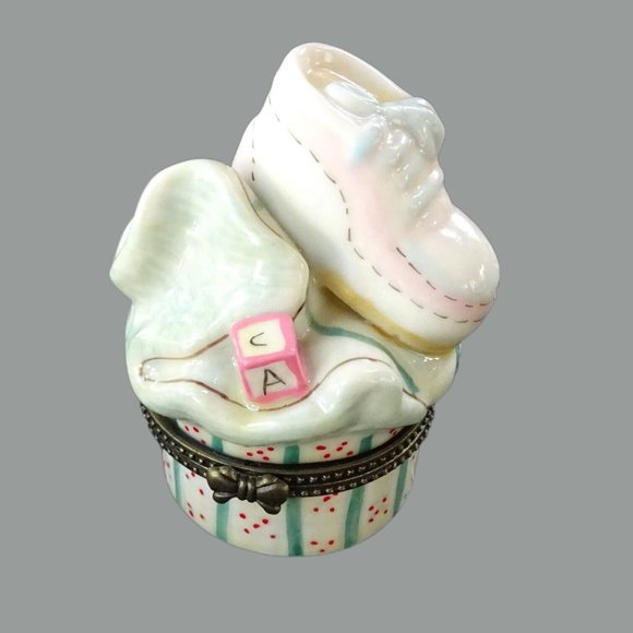 Accents | Vintage Baby First Tooth Curl Porcelain Trinket Box Mint ...